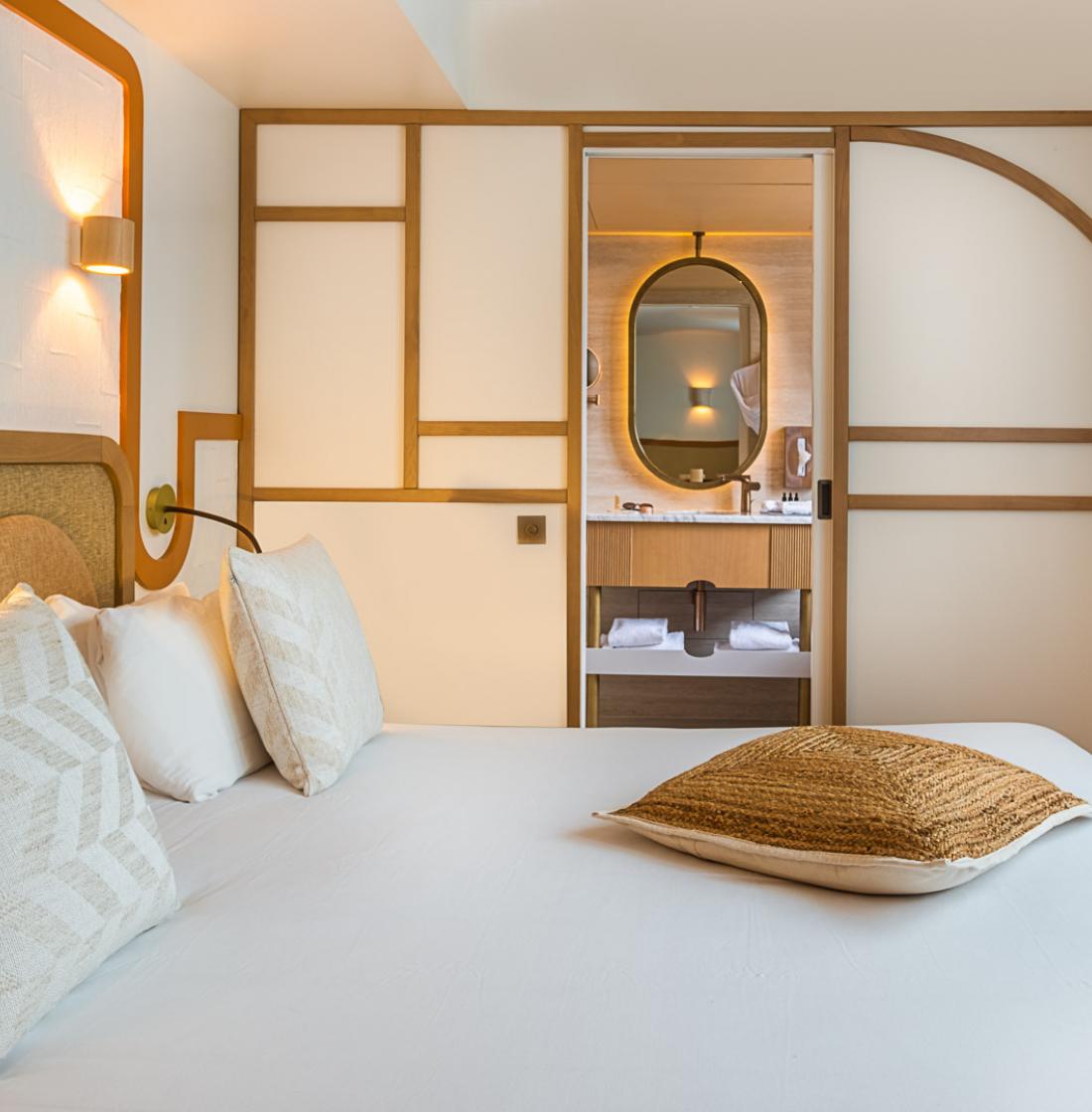 Hotel Le Monna Lisa Paris - 4* Boutique Hotel near the Champs-Élysées