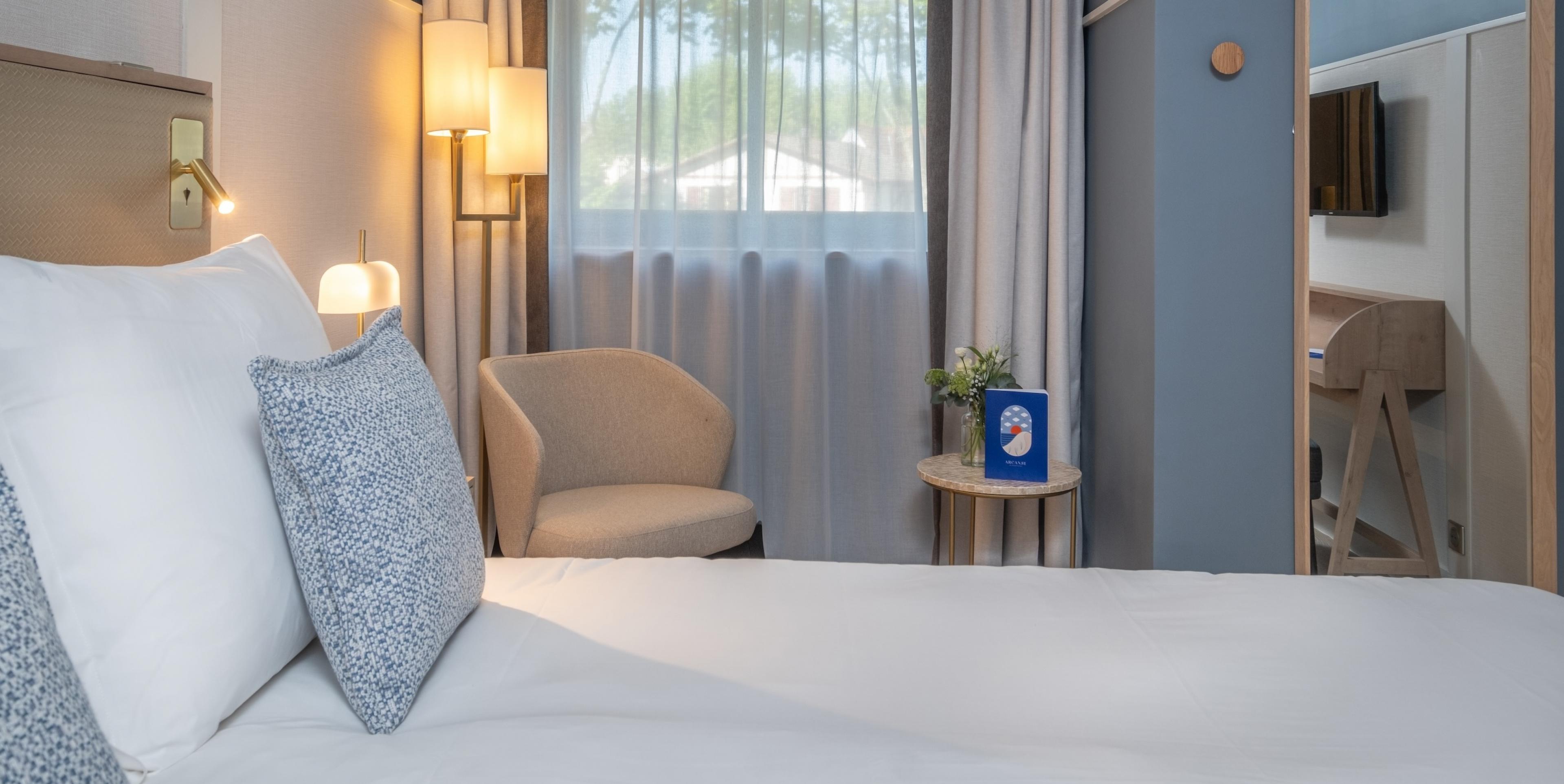 Hotel Le Monna Lisa Paris - 4* Boutique Hotel near the Champs-Élysées